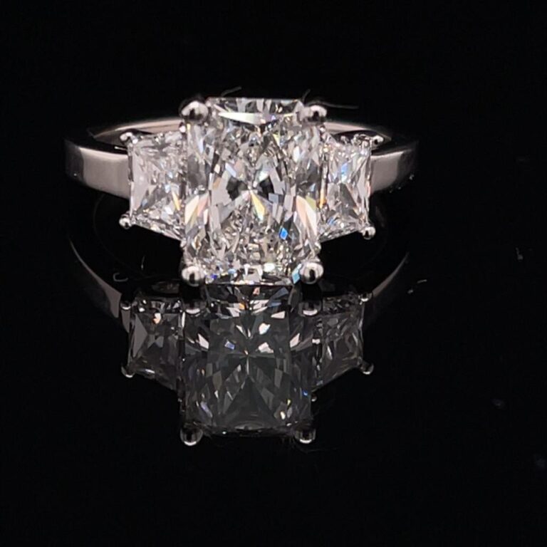 Lab-Grown Diamonds | Engagement Rings | Diamond Exchange Dallas